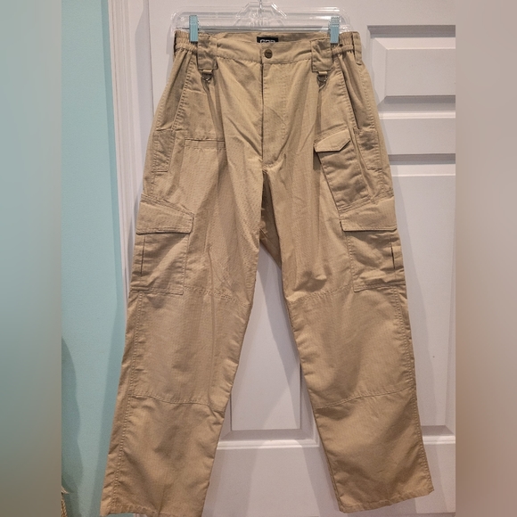 CQR | Pants | Cqr Tactical Tan Cargo Straight Leg Pants | Poshmark